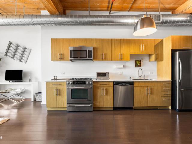 1 BR, 1 BA in Downtown Los Angeles