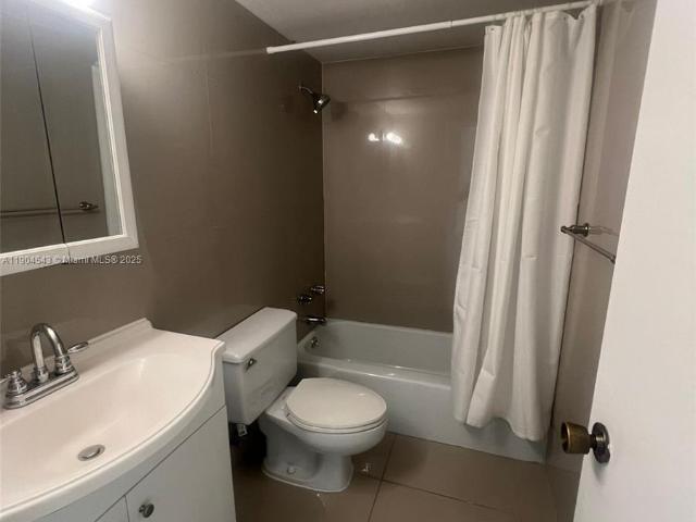 1 BR, 1 BA in Oceanside