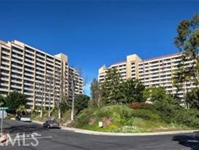 1 BR, 1 BA in Laguna Woods
