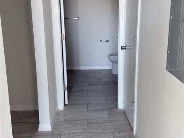 1 BR, 1 BA in Sky Lake