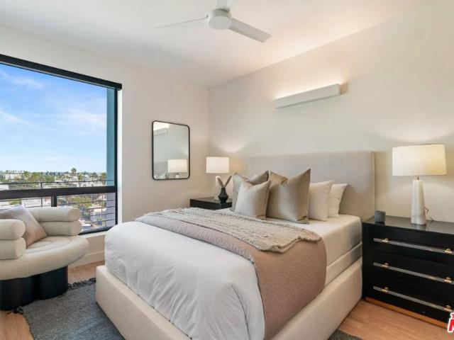 1 BR, 1 BA in Palms