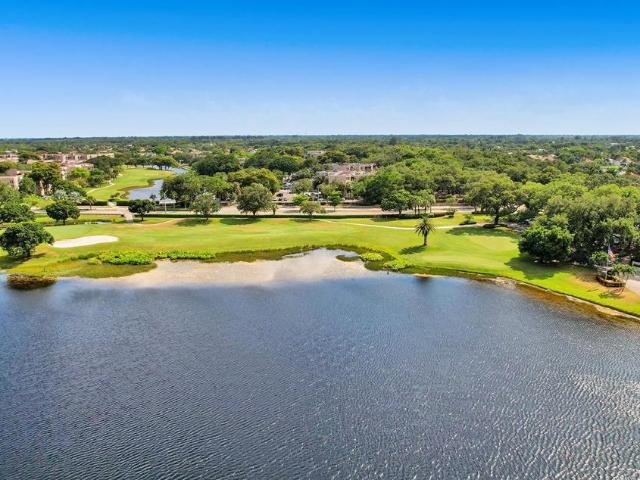 1 BR, 1 BA in Pine Island Ridge
