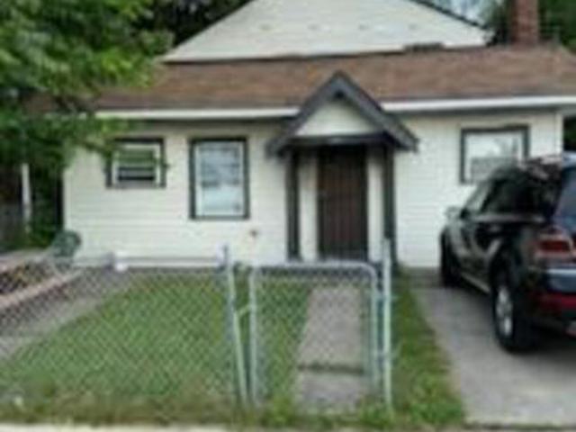 1 BR, 2.5 BA Apartment 13900 Lakeshore Boulevard, Cleveland, OH 44110