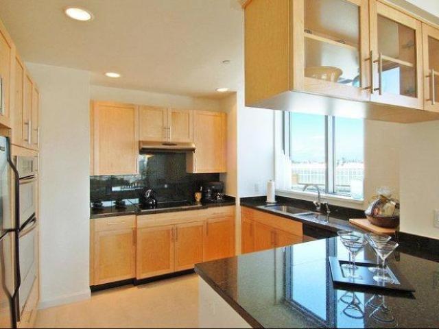 1 Br, 2 bath, Apartment 100 Landsdowne Street