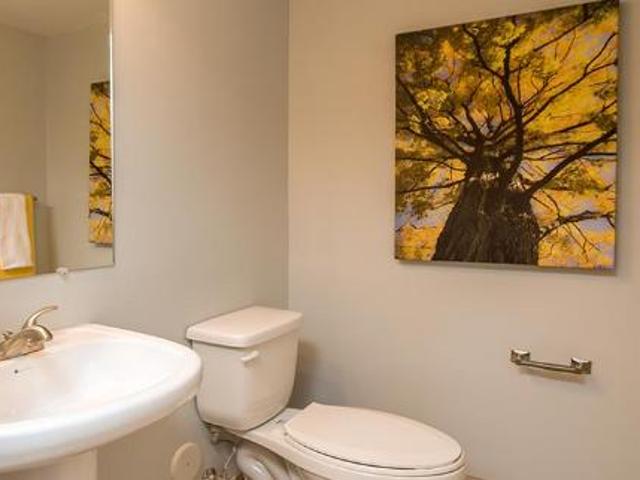 1 Br, 2 bath, Apartment 1401 W State Road 84