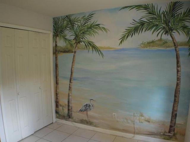 1 Br, 2 bath, Apartment 2925 Montclaire Ave