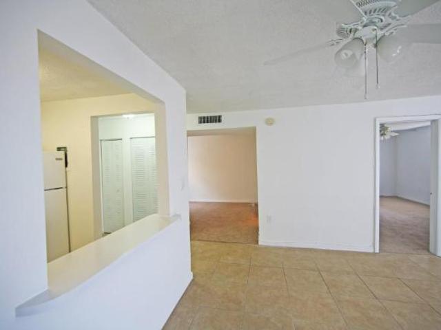 1 Br, 2 bath, Apartment 3847 NE 168th Street
