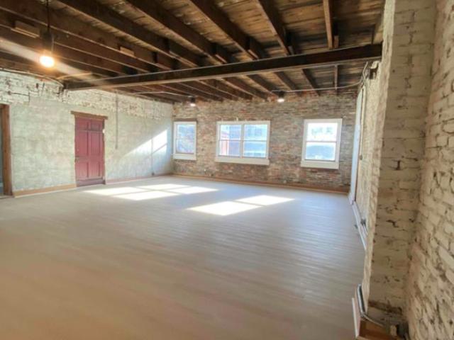 1 Br, 2 bath, Condo 423 N Tatnall St