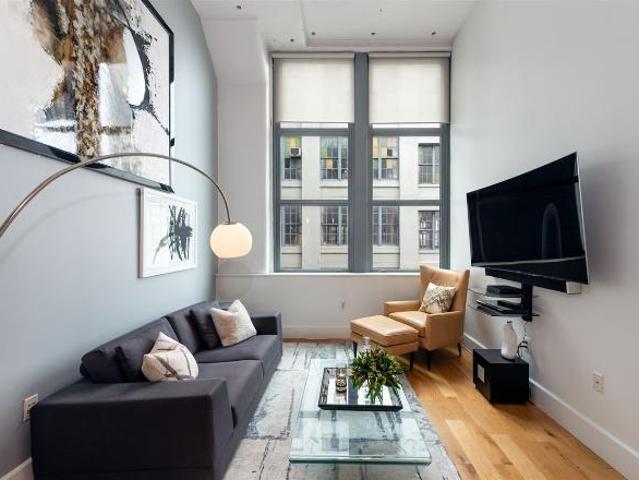 1 Br, 2 bath, Condo 50 Dey St