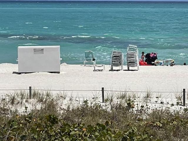 1 Br, 2 bath, Condo 5701 Collins Ave