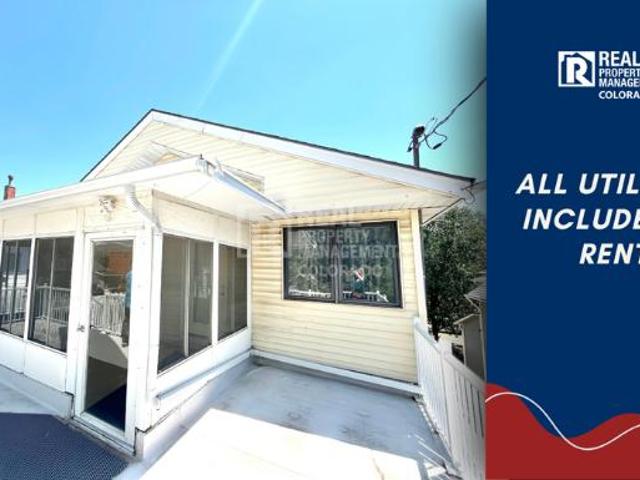 1 Br, 2 bath, Condo 1220 N Weber St