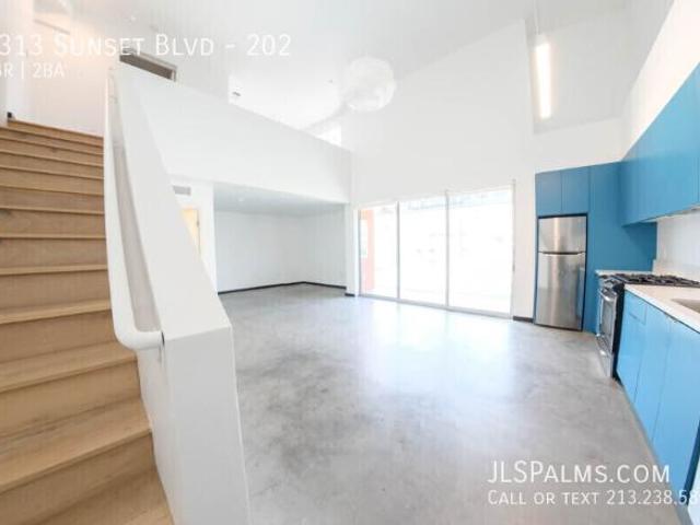 1 Br, 2 bath, Condo 1313 Sunset Blvd