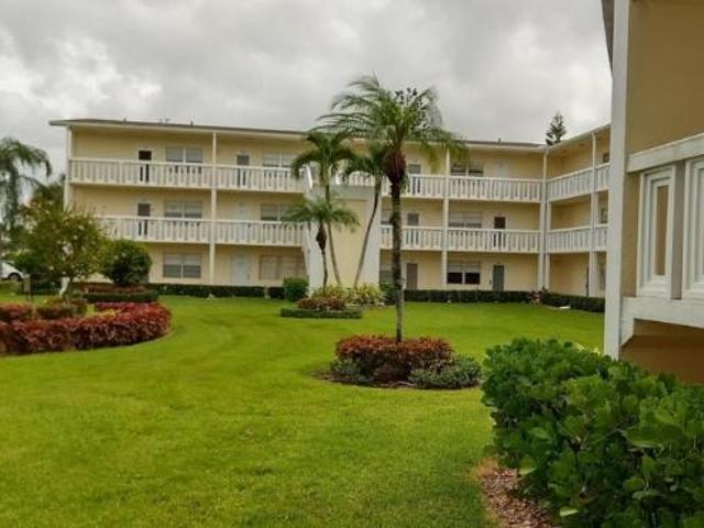 1 Br, 2 bath, Condo 16 Dorset Century Village