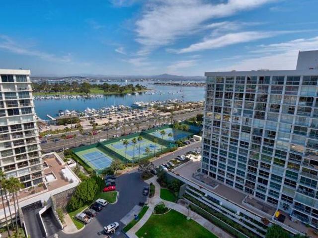1 Br, 2 bath, Condo 1720 Adm Adm
