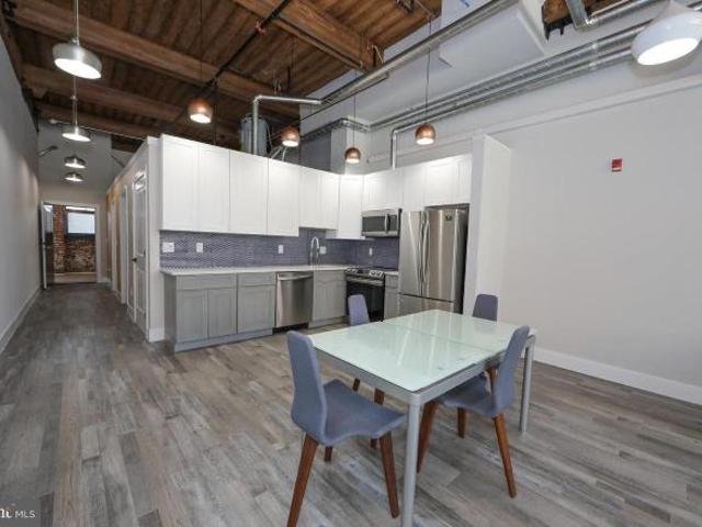 1 Br, 2 bath, Condo 1825 E Atlantic St