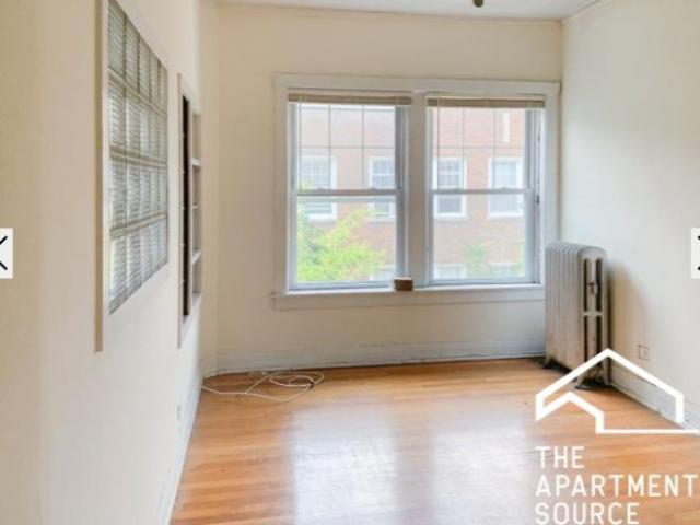 1 Br, 2 bath, Condo 1829 West Foster