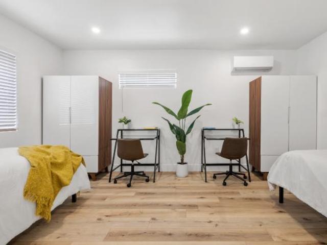 1 Br, 2 bath, Condo 2210 Martin Luther King Jr Way