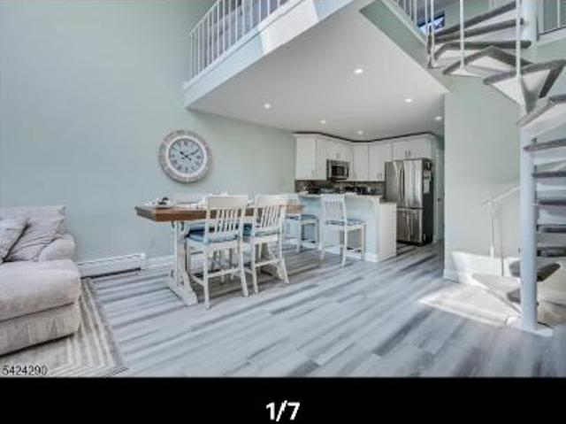 1 Br, 2 bath, Condo 302 Hackensack St