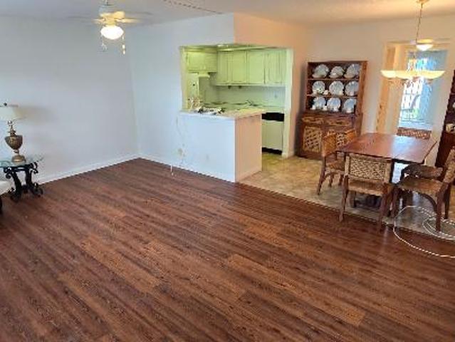 1 Br, 2 bath, Condo 358 Chatham