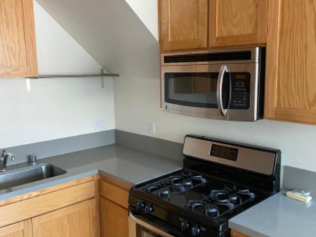 1 Br, 2 bath, Condo 3627 Dunn Drive
