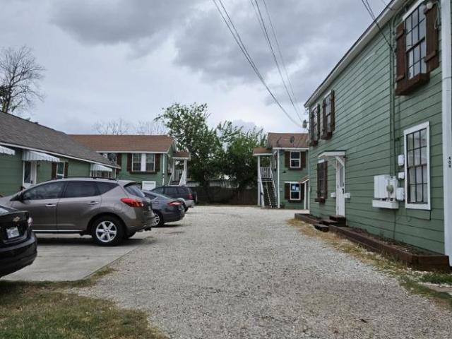1 Br, 2 bath, Other 410 Randall Street