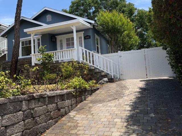 1 Br, 2 bath, Single Family 10318 Silverton Ave