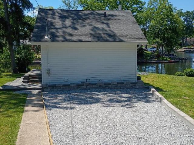 1 Br, 2 bath, Single Family 4135 State Park Dr