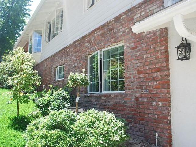 1 Br, 2 bath, Single Family 526 Venado Vista Drive