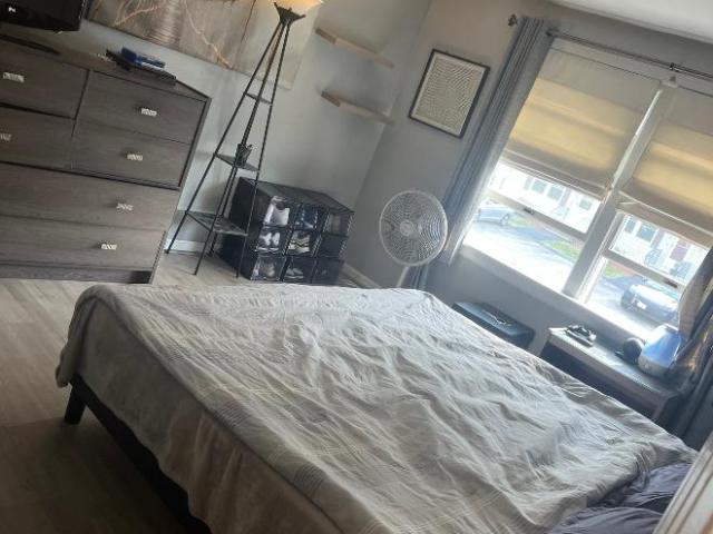 1 Br, 2 bath, Single Family 91 Donohue Rd