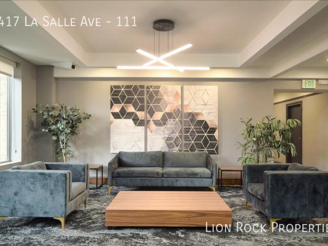 1 BR, 2 BA Apartment 1417 La Salle Ave, Minneapolis, MN 55403