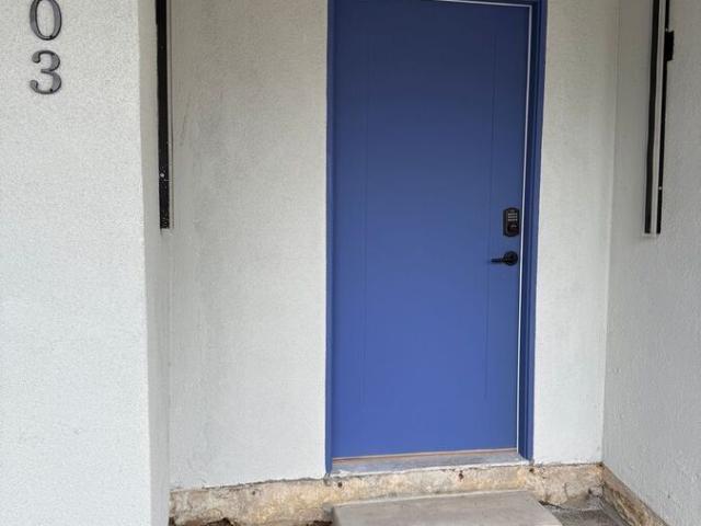 1 BR, 2 BA Apartment 1577 North Fair Oaks Avenue, Pasadena, CA 91103