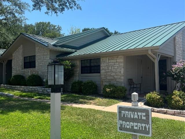 1 BR, 2 BA Apartment 300 Poker Chip, Horseshoe Bay, TX 78657