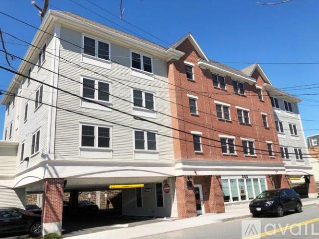 1 BR, 2 BA Apartment 329 East St, Unit 403, Dedham, MA 02026