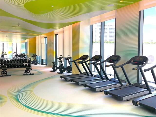 1 BR, 2 BA Apartment 501 Northeast 31st Street, Miami, FL 33137