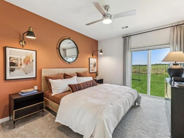 1 BR, 2 BA in Decker Lane