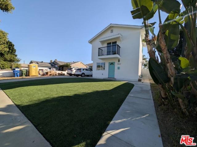 1 BR, 2 BA in Mission Hills