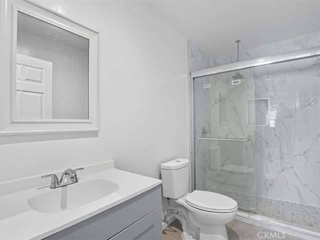 1 BR, 2 BA in Reseda