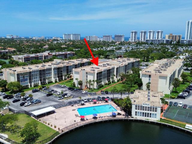 1 BR, 2 BA in Three Islands
