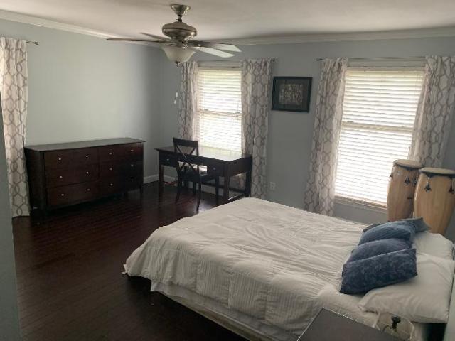 1 Br, 3 bath, Single Family 3416 Winsor Dr