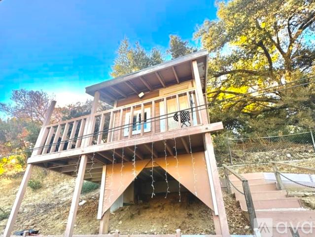 1 BR, 3 BA Apartment 15635 Vandorf Pl, Unit Cabin Cottage, Los Angeles, CA 91436