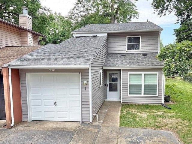 1 Bristol Cir, Chesapeake, VA 23320