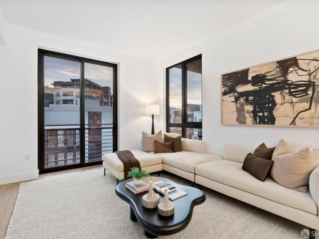 1 Bristol Ct Apt 605, San Francisco, CA 94130