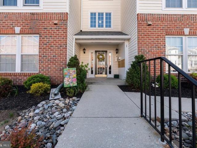 1 Brook Farm Ct #1B, Perry Hall, MD 21128