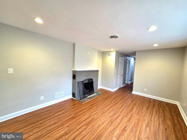 1 Brownshade Dr, Glen Burnie, MD 21061 | MLS #MDAA2142