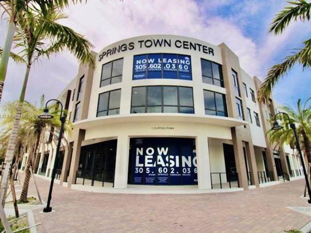 1 Curtiss Pkwy #215, Miami Springs, FL 33166