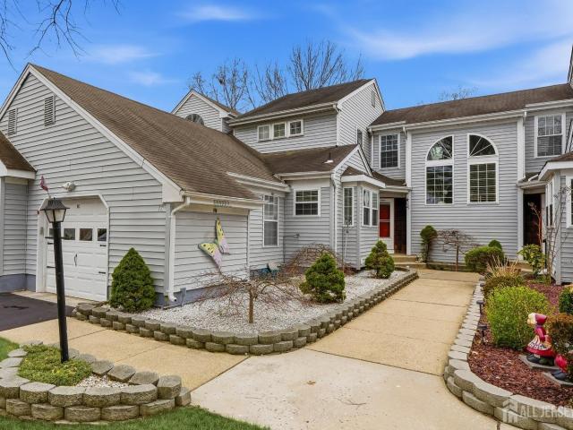 1 C Cambridge Drive