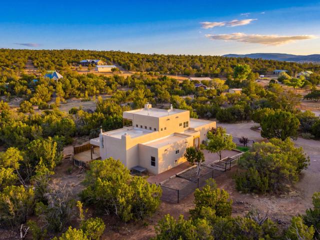 1 Cactus Ranch Lane