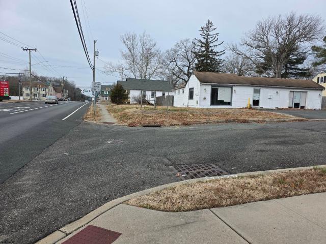 1 Camac Ave
