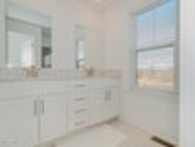 1 Cambridge Ct, Eatontown, NJ 07724 [Updated 1/14]