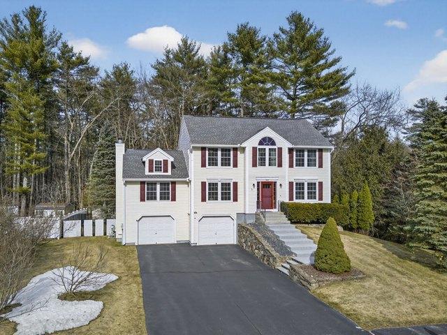 1 Cambridge Dr, Merrimack, NH 03054